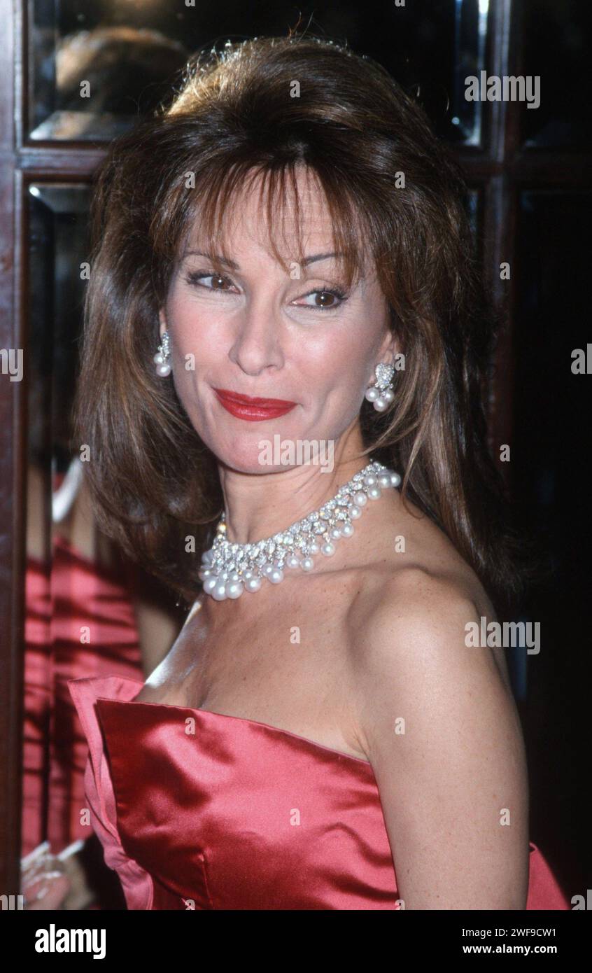 Susan Lucci, 1999. ph: John Barrett/PHOTOlink/Courtesy Everett ...