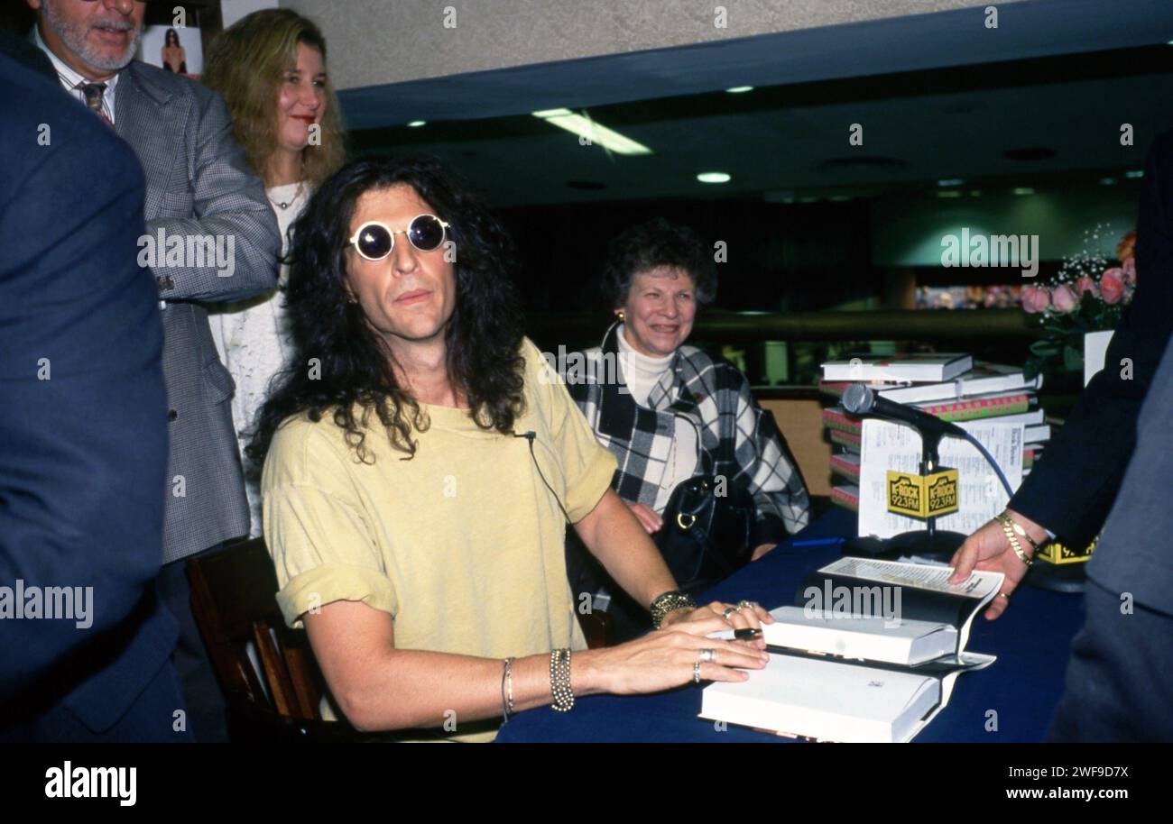 Howardstern001 hi-res stock photography and images - Alamy