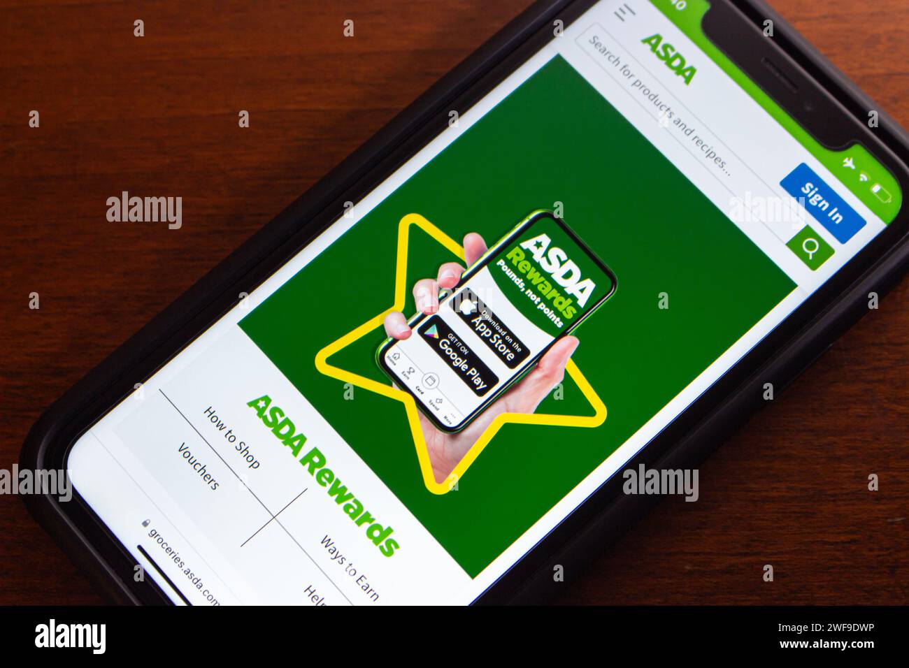 Cashpot hi-res stock photography and images - Alamy