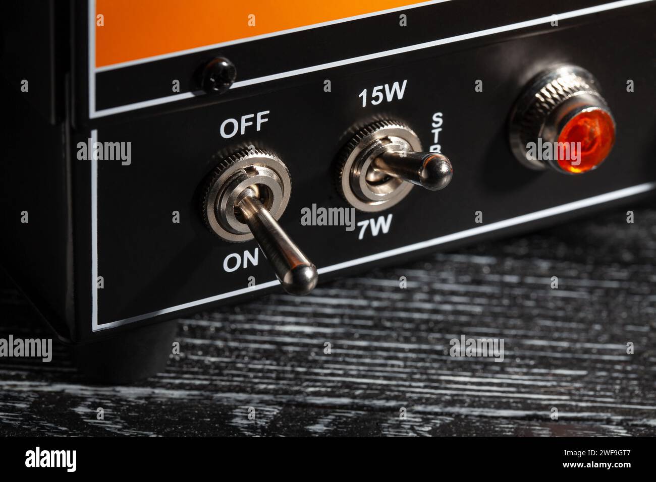 Guitar switch hi-res stock photography and images - Alamy