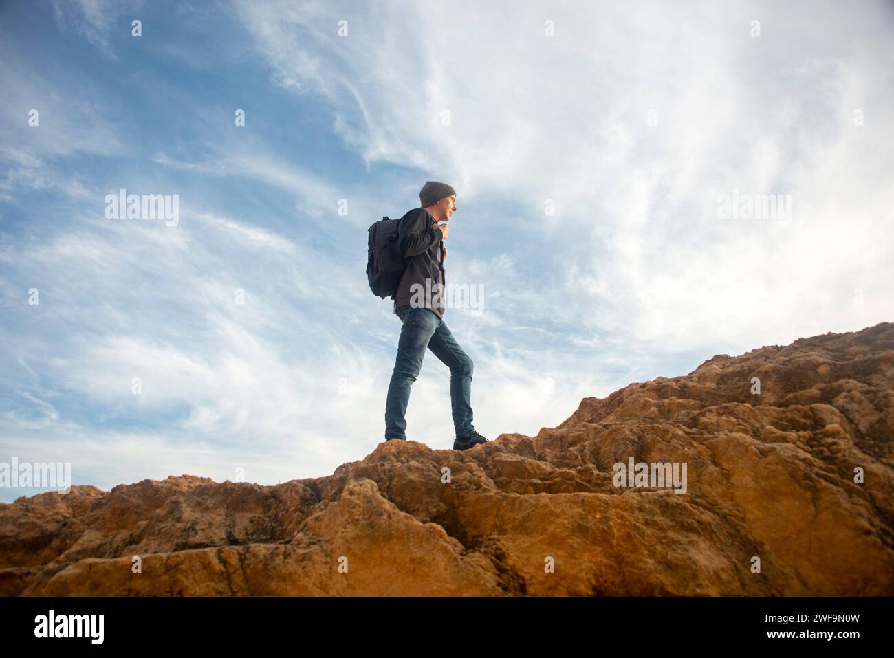 Hill walking climbing rocks hi-res stock photography and images - Alamy