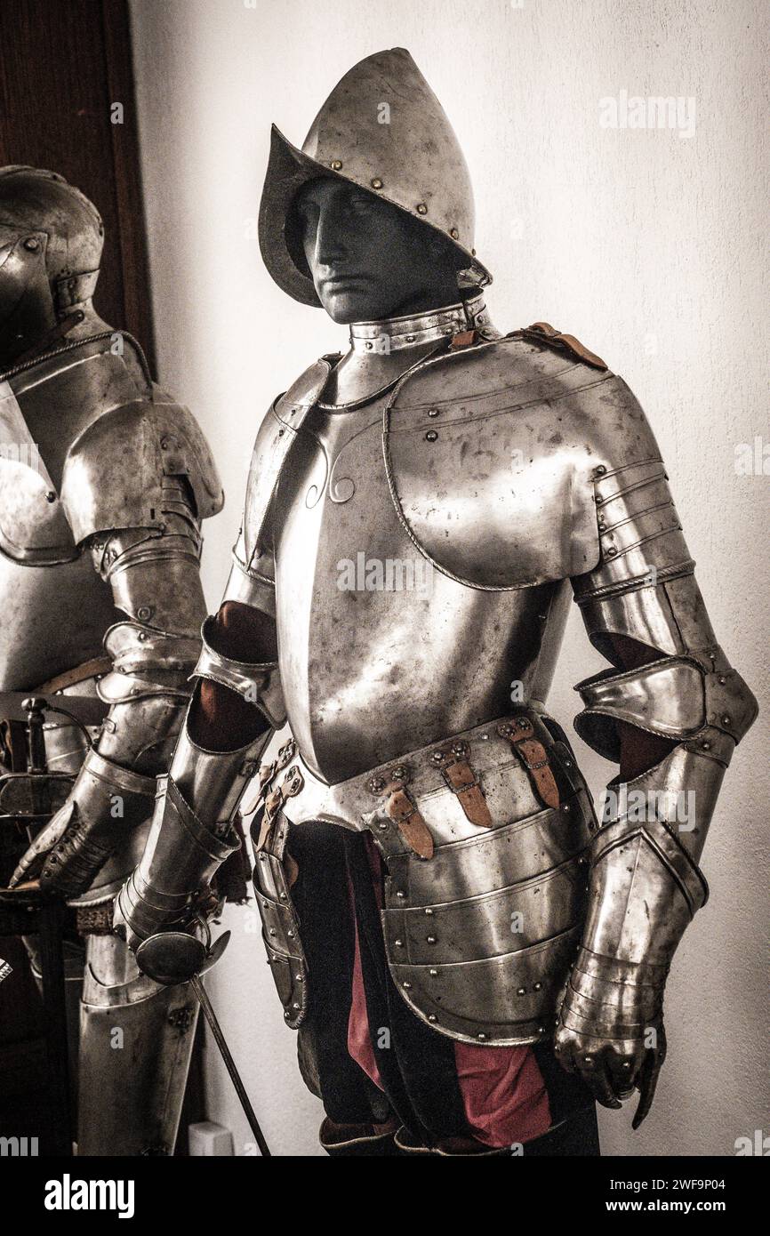 Spanish armor, 16th century, Álava Armory Museum, Vitoria, Basque ...