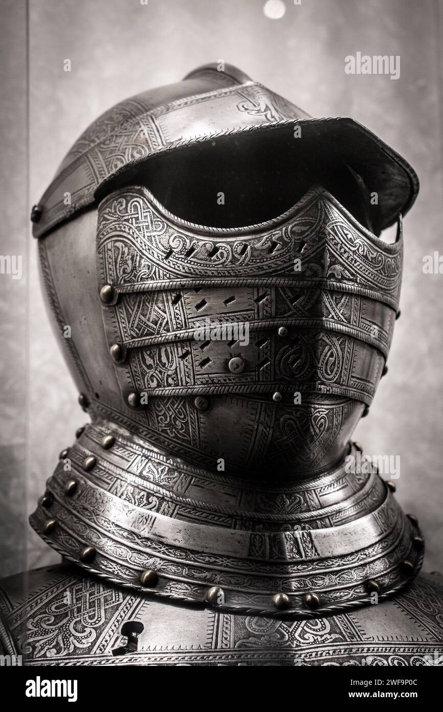 17th century arms and armor hi-res stock photography and images - Alamy