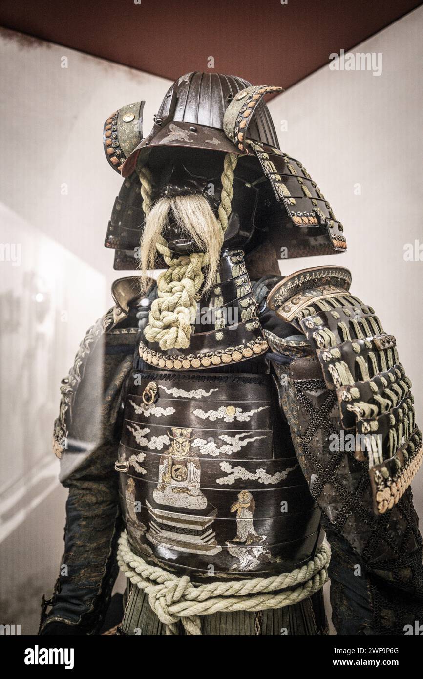 samurai armor, Edo period, 19th century, Naka Hachiman Minamoto no ...