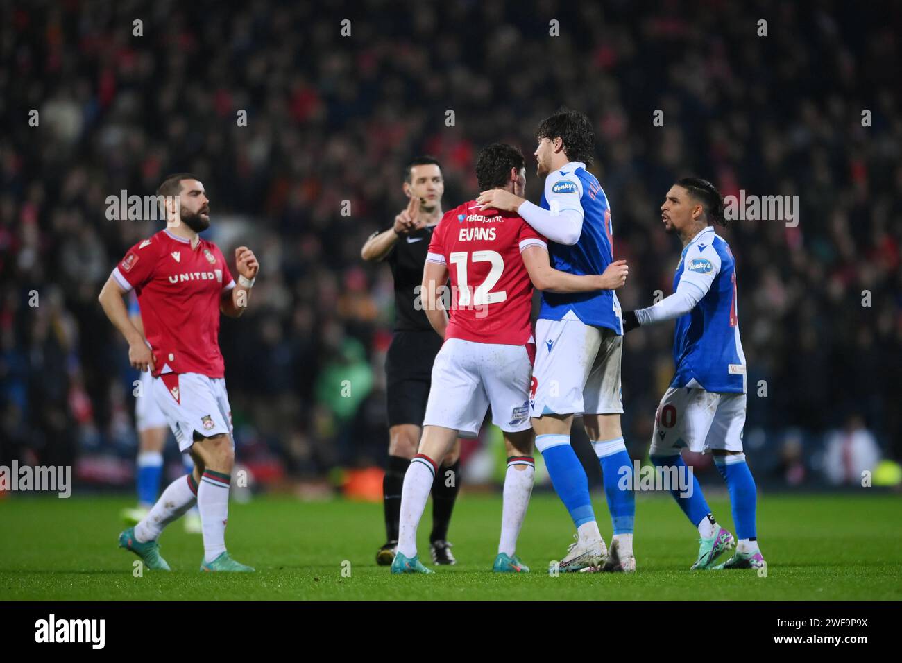 Blackburn rovers v wrexham hi-res stock photography and images - Alamy