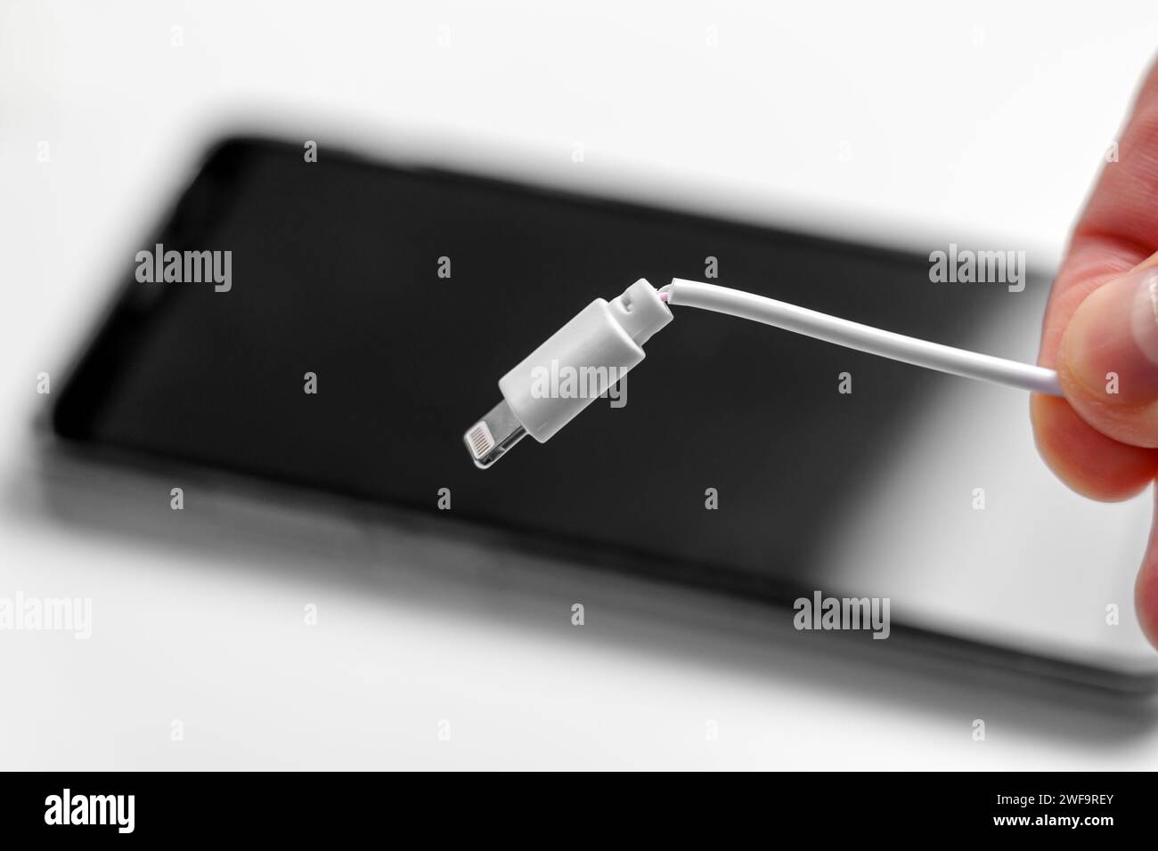 Faulty battery hi-res stock photography and images - Alamy
