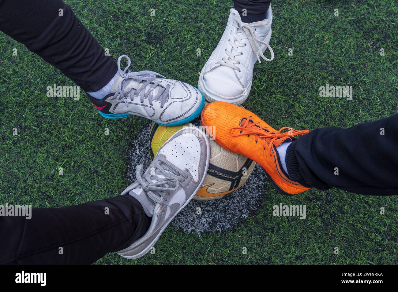 Unity logo hi-res stock photography and images - Alamy