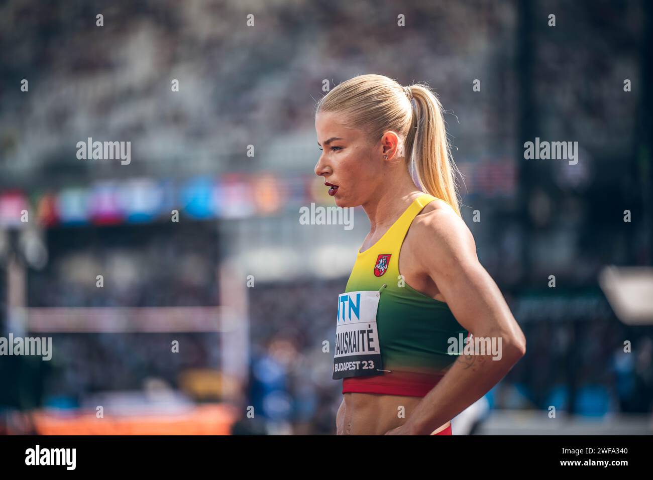 Modesta Juste Morauskaite participating in the 400 meters at the World ...