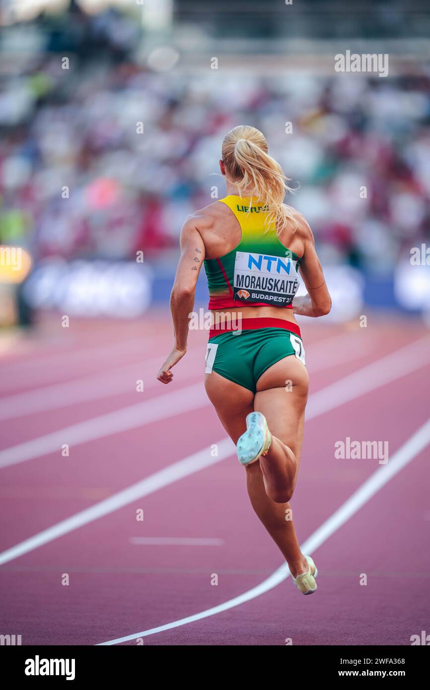 Modesta Juste Morauskaite participating in the 400 meters at the World ...