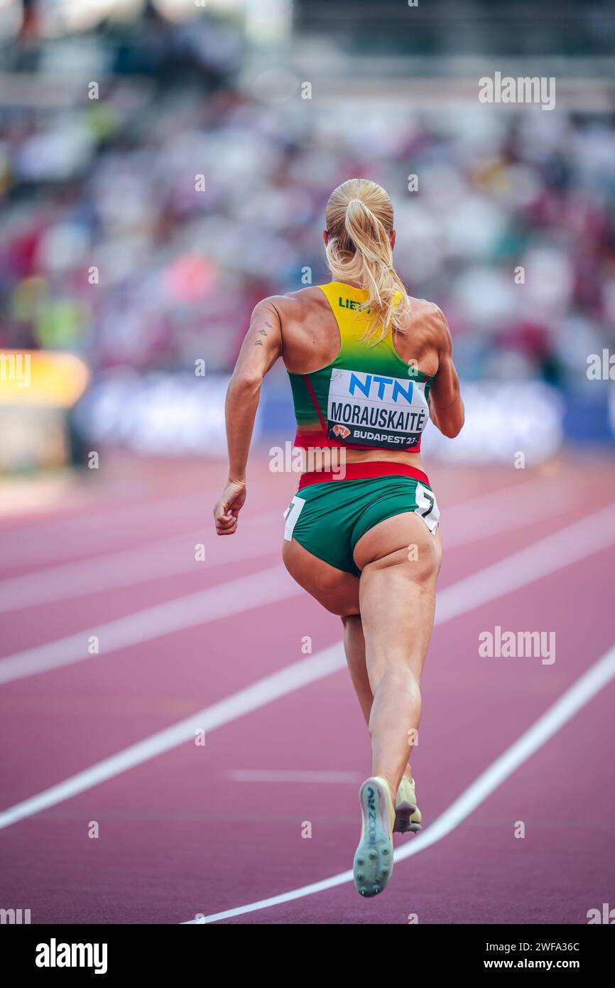 Modesta Juste Morauskaite participating in the 400 meters at the World ...
