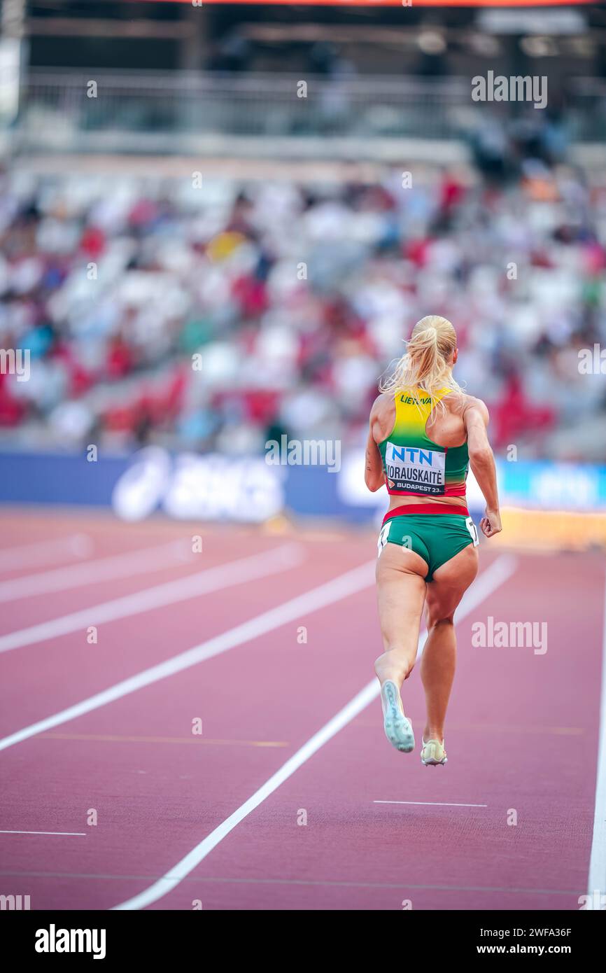 Modesta Juste Morauskaite participating in the 400 meters at the World ...