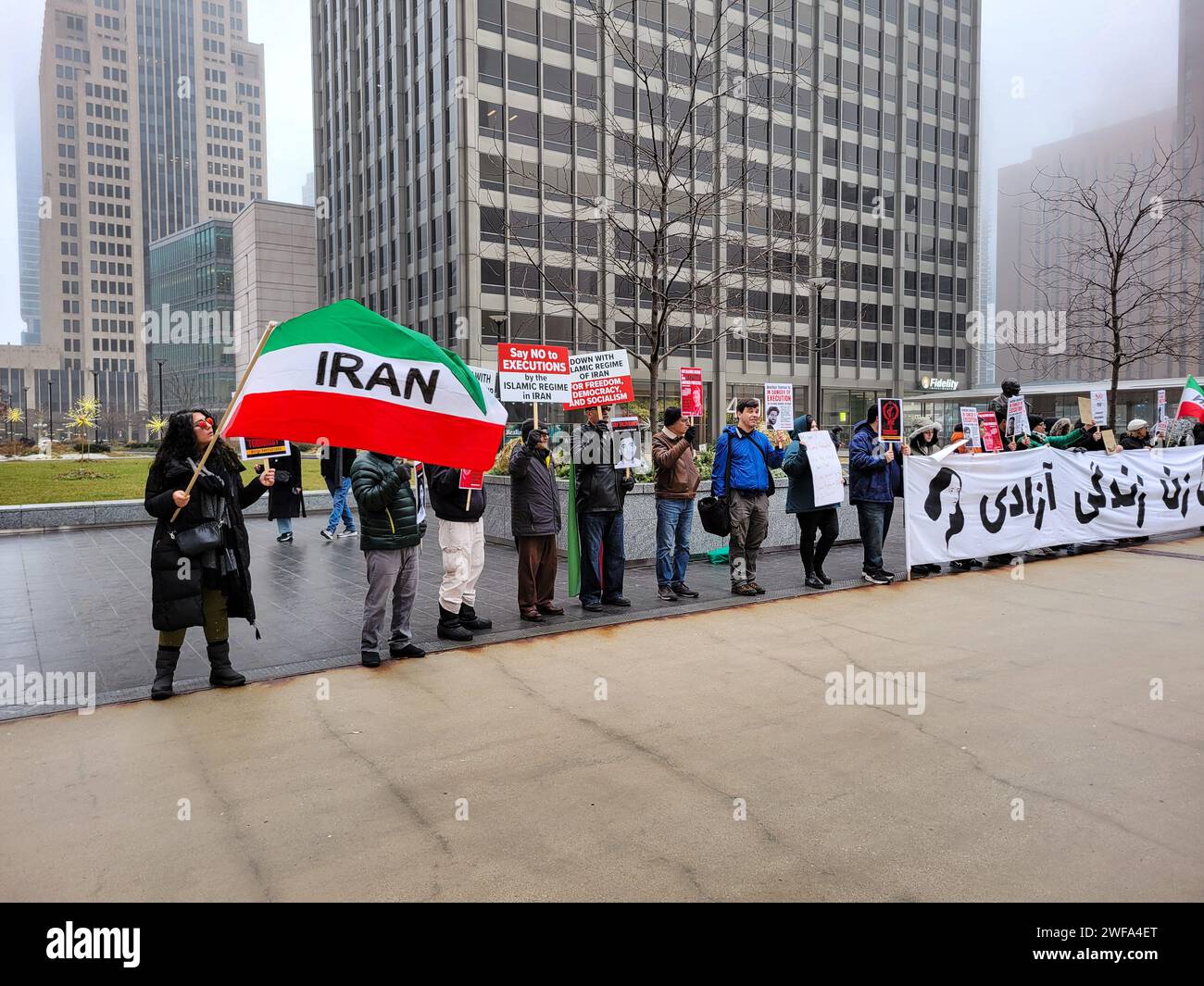 Iranian activists in Chicago gathered downtown Saturday afternoon in ...