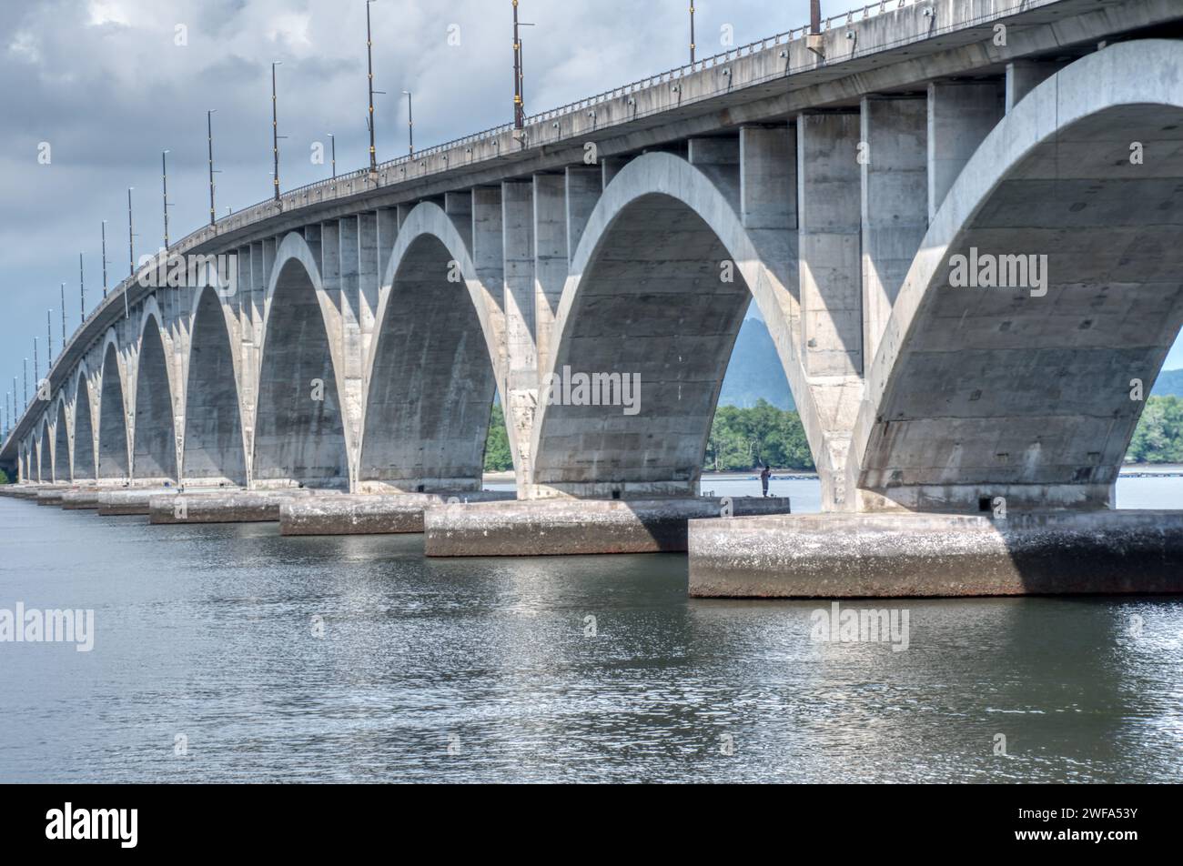 daytime scene activity around the concrete bridge Stock Photo - Alamy