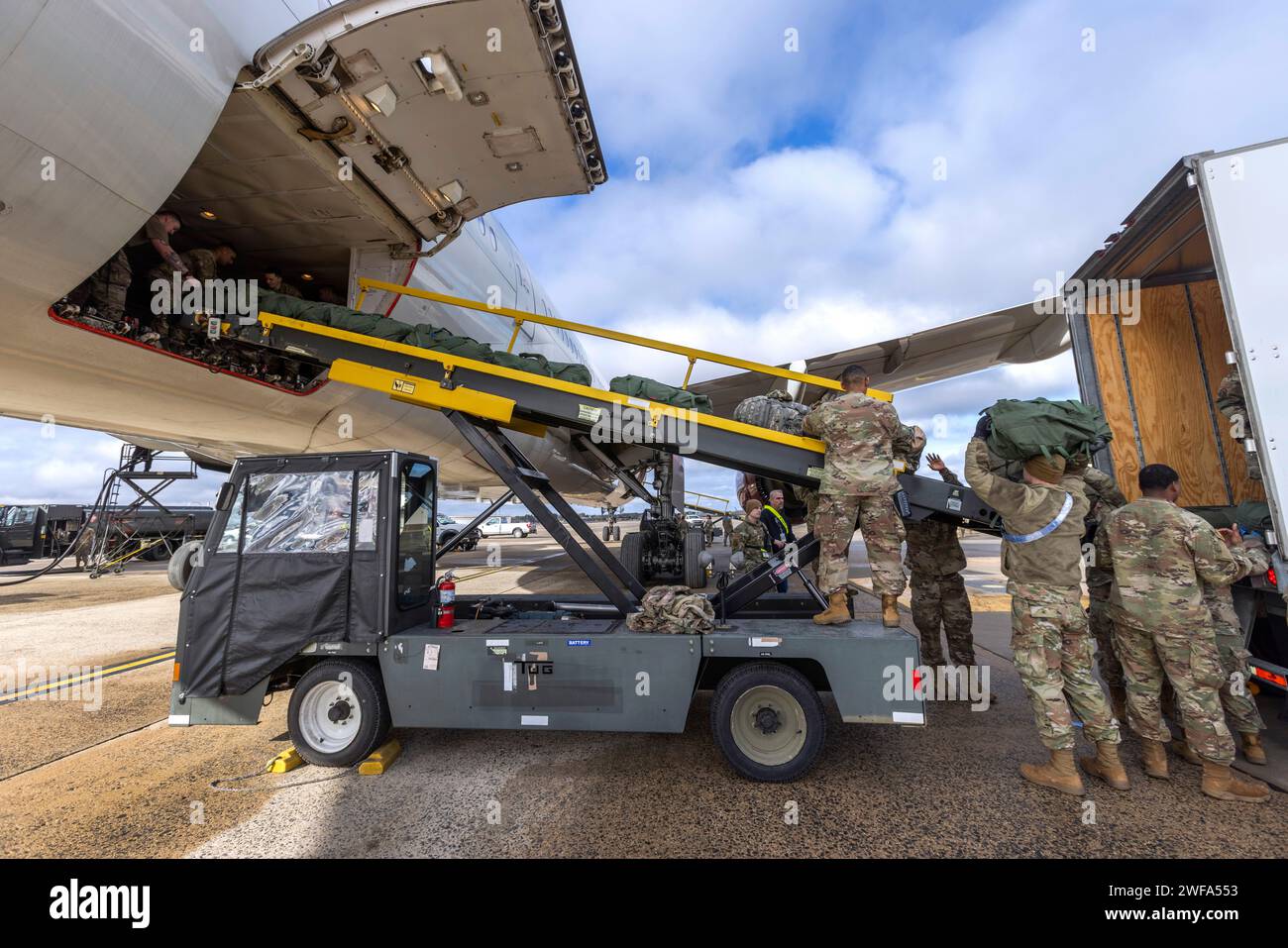 U.S. Army Soldiers with the 44th Infantry Brigade Combat Team, New Jersey Army National Guard ...