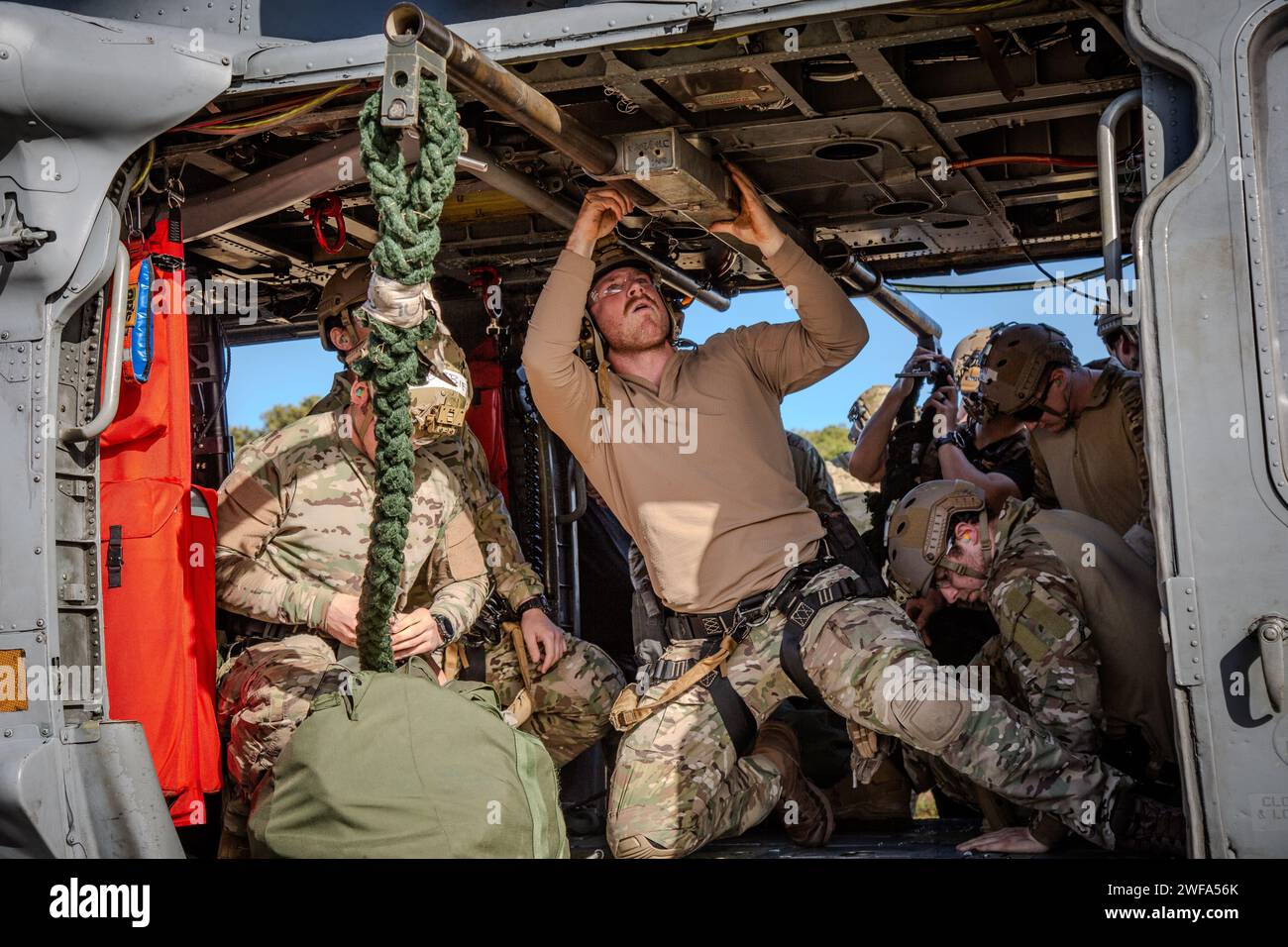 FORT STORY, Va. - U.S. Navy explosive ordnance disposal (EOD ...