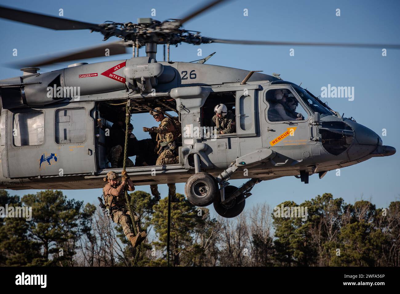 FORT STORY, VA. - U.S. Navy explosive ordnance disposal (EOD ...