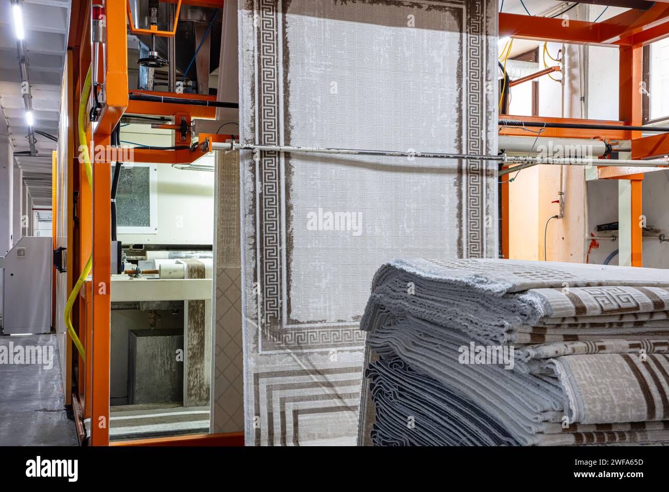 Synthetic yarns for carpet factory, carpet production, weaving looms ...