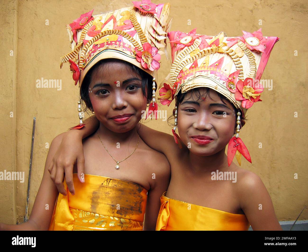 Children from a small village dressed in traditional Balinese dance ...
