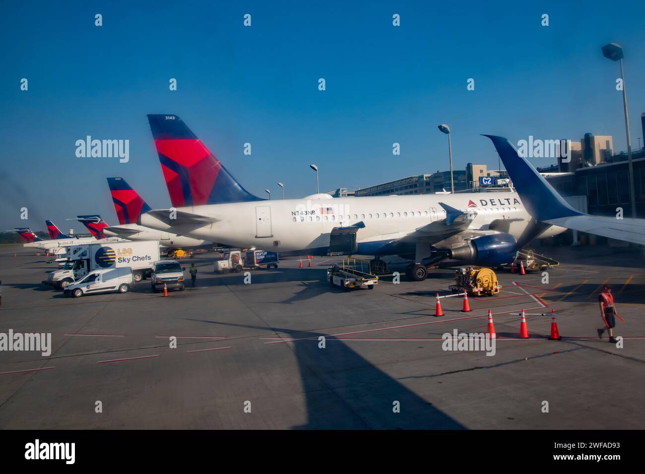 Bloomington, Minnesota. MSP airport. Delta planes loading at the ...
