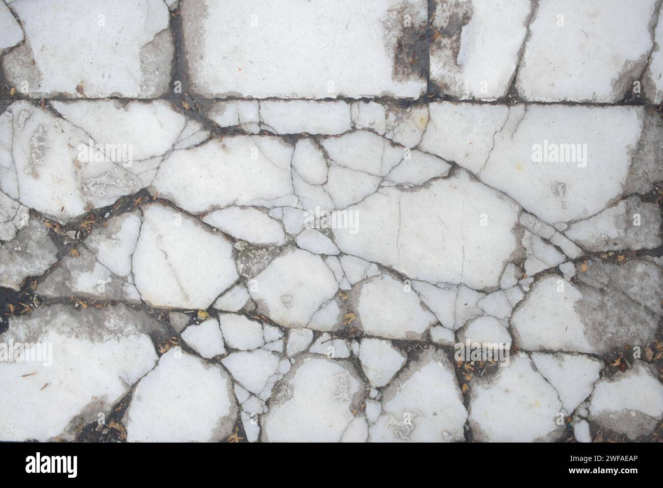 Cracked of marble tiles, Texture background Stock Photo - Alamy
