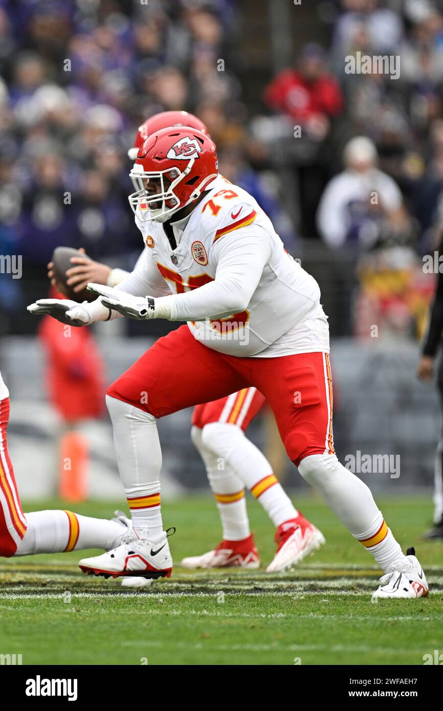 Kansas City Chiefs offensive tackle Donovan Smith (79) in action during ...