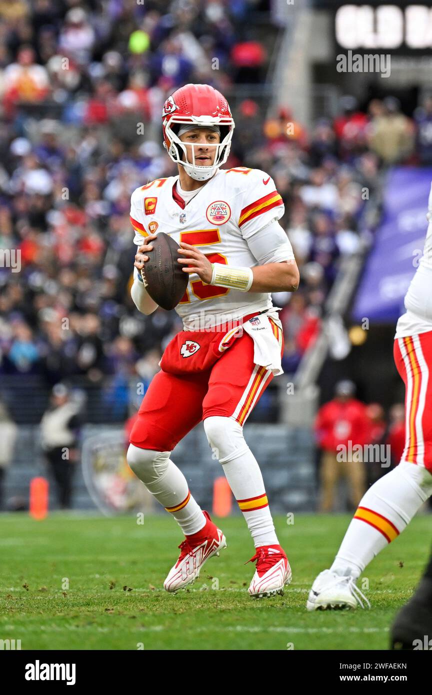 Kansas City Chiefs quarterback Patrick Mahomes (15) looks to pass the ...