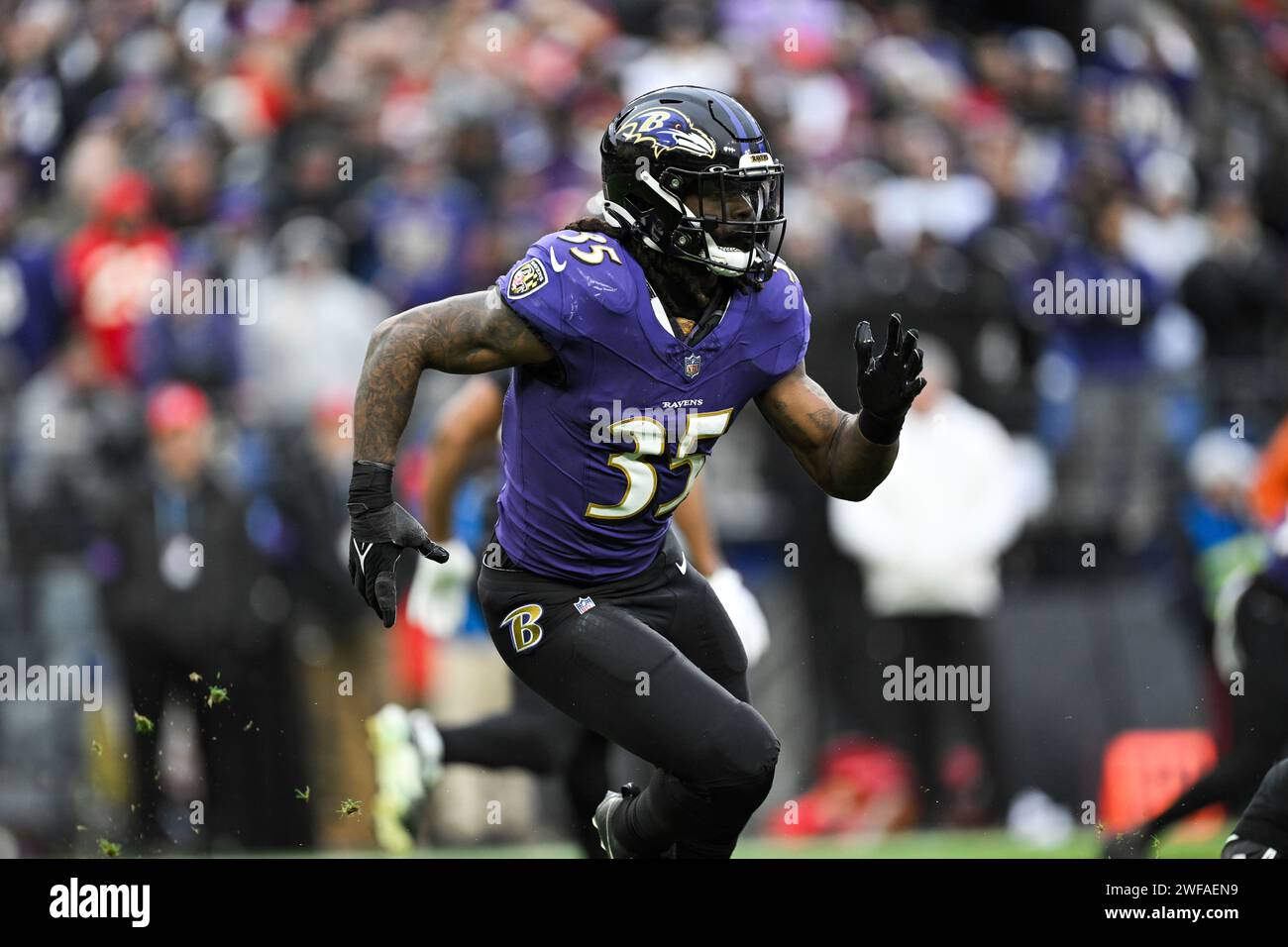 Baltimore Ravens running back Gus Edwards (35) in action during the ...