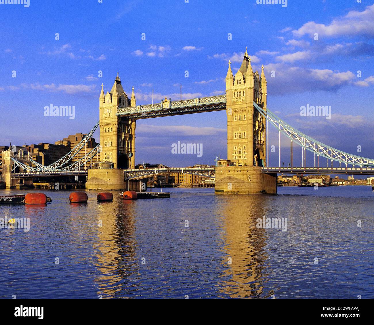 Thames geography hi-res stock photography and images - Alamy