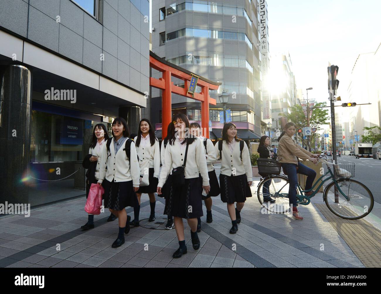 Japanese school girls hi-res stock photography and images - Alamy