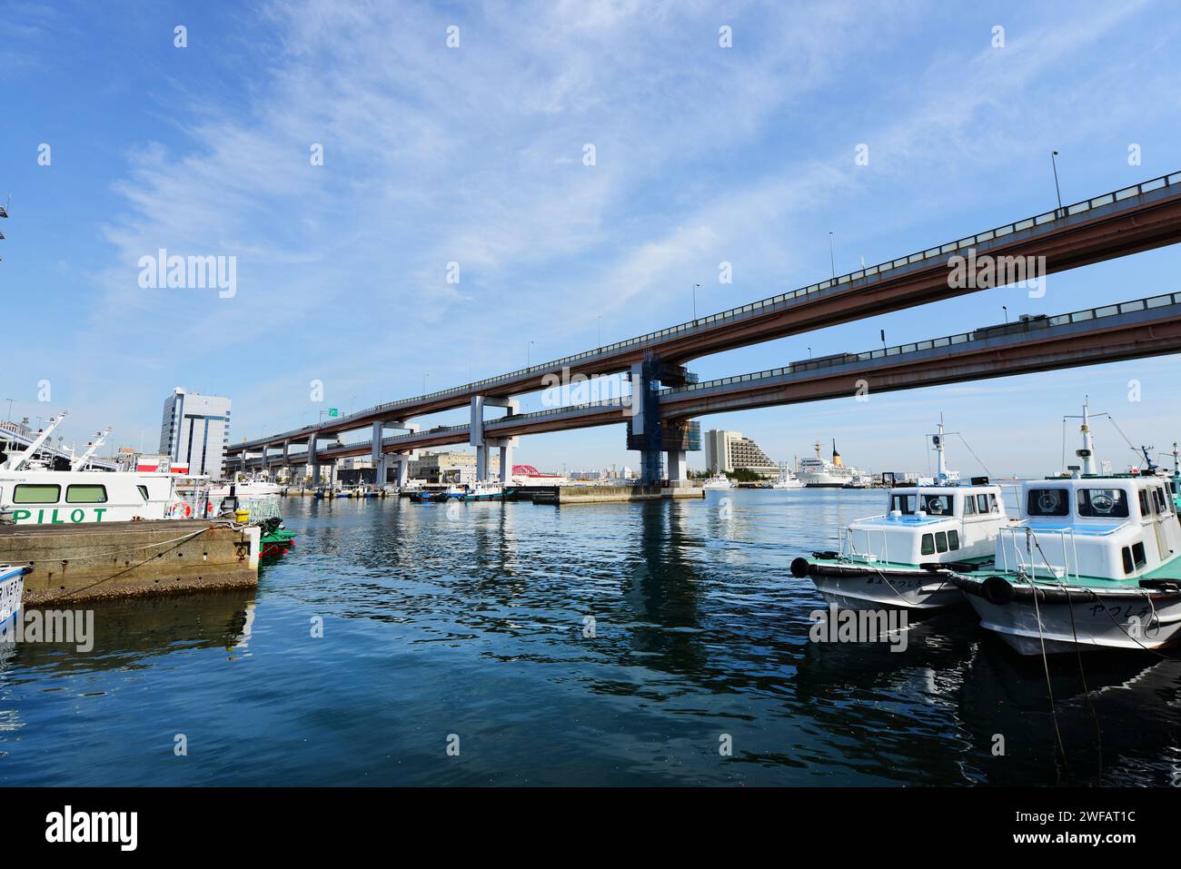 A view of the port area and the Hamate bypass bridge in Kobe, Japan ...