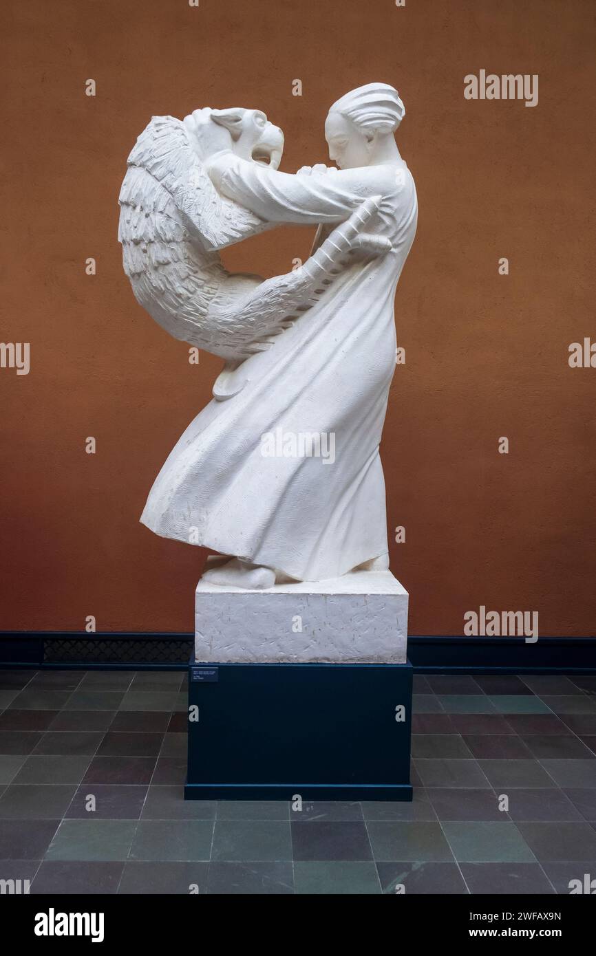 Statues by Norwegian sculptor Gustav Vigeland at the Vigeland Museum in ...