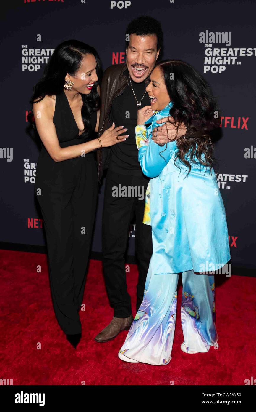 Los Angeles, USA. 29th Jan, 2024. Lisa Parigi, Lionel Richie and Sheila ...