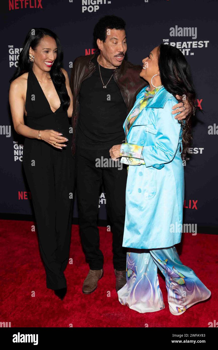 Los Angeles, USA. 29th Jan, 2024. Lisa Parigi, Lionel Richie and Sheila ...