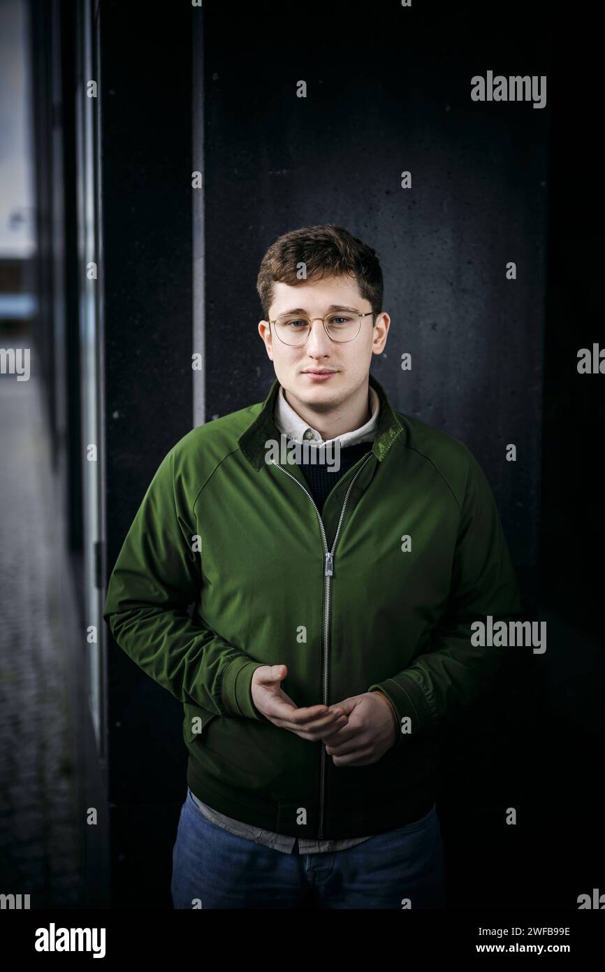 Philipp Tuermer, SPD, Bundesvorsitzender der Jusos, posiert fuer ein ...