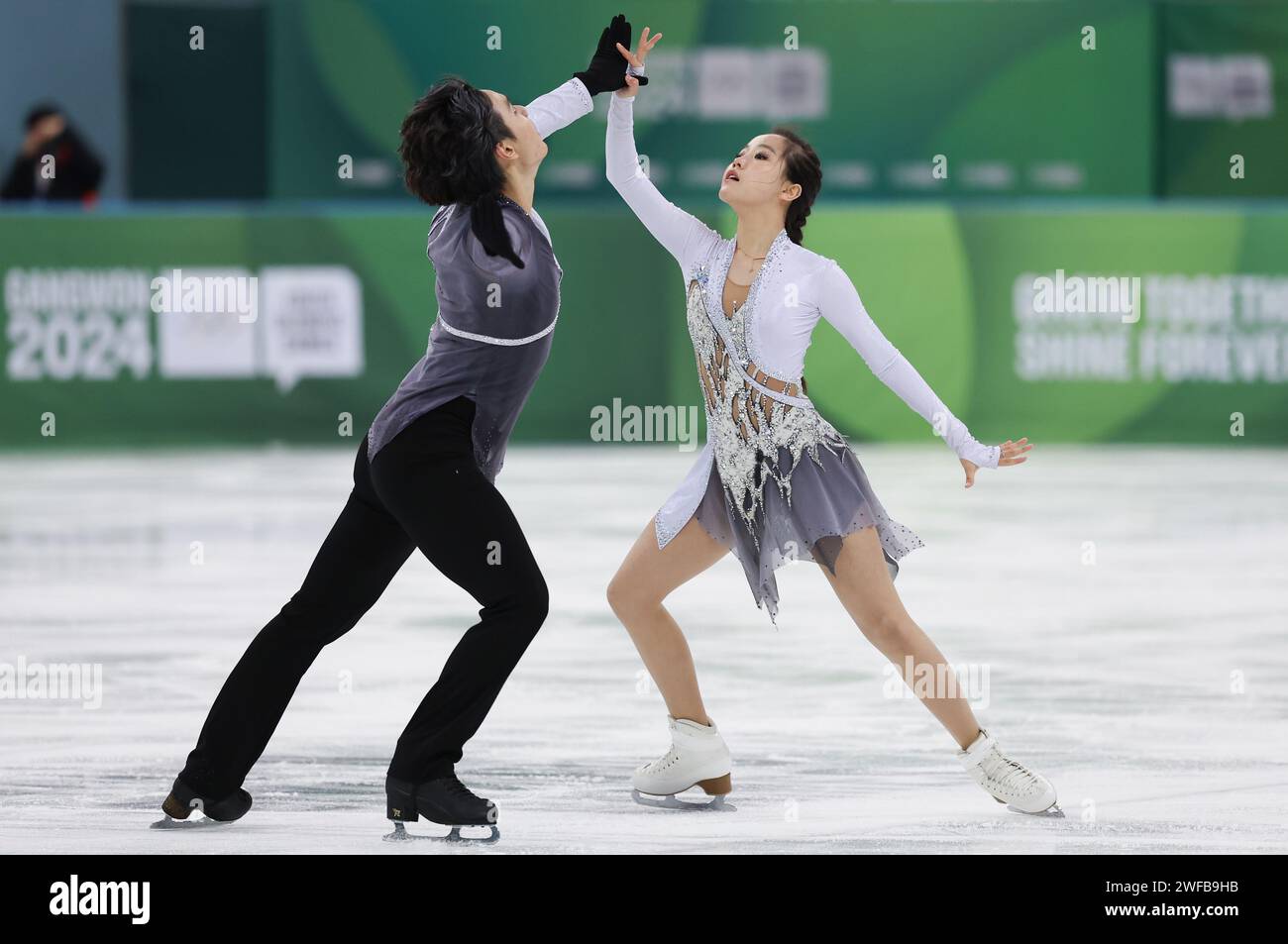 Gangneung, South Korea. 30th Jan, 2024. Liu Tong (R)/Ge Quanshuo of ...