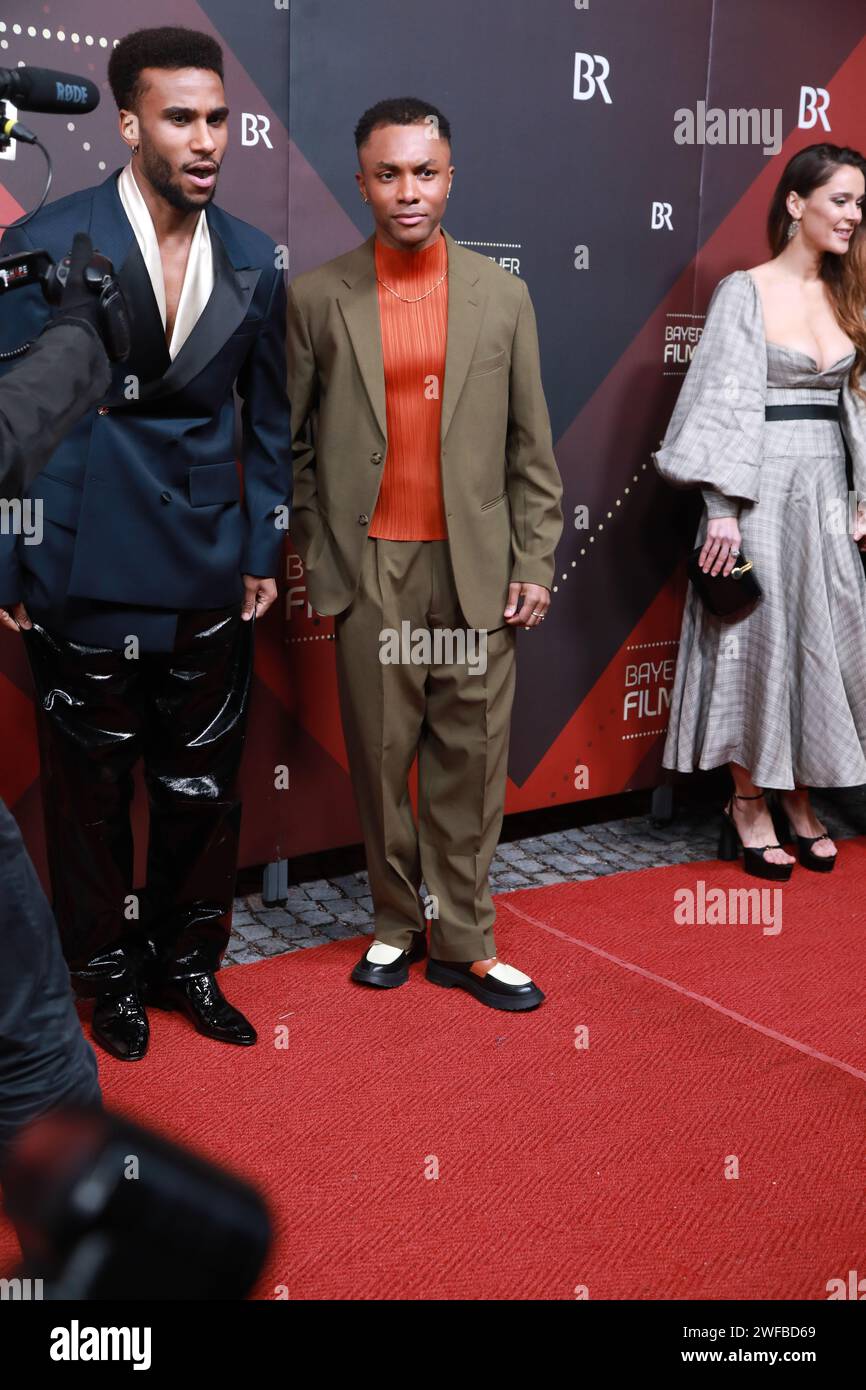 Tijan Njie und Elan Ben Ali bei der Verleihung des 45. Bayerischen ...