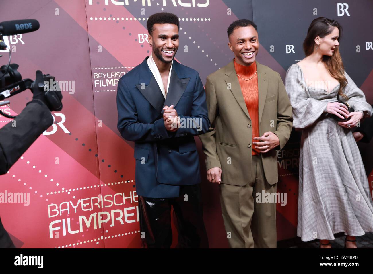 Tijan Njie, Bella Dayne und Elan Ben Ali bei der Verleihung des 45 ...