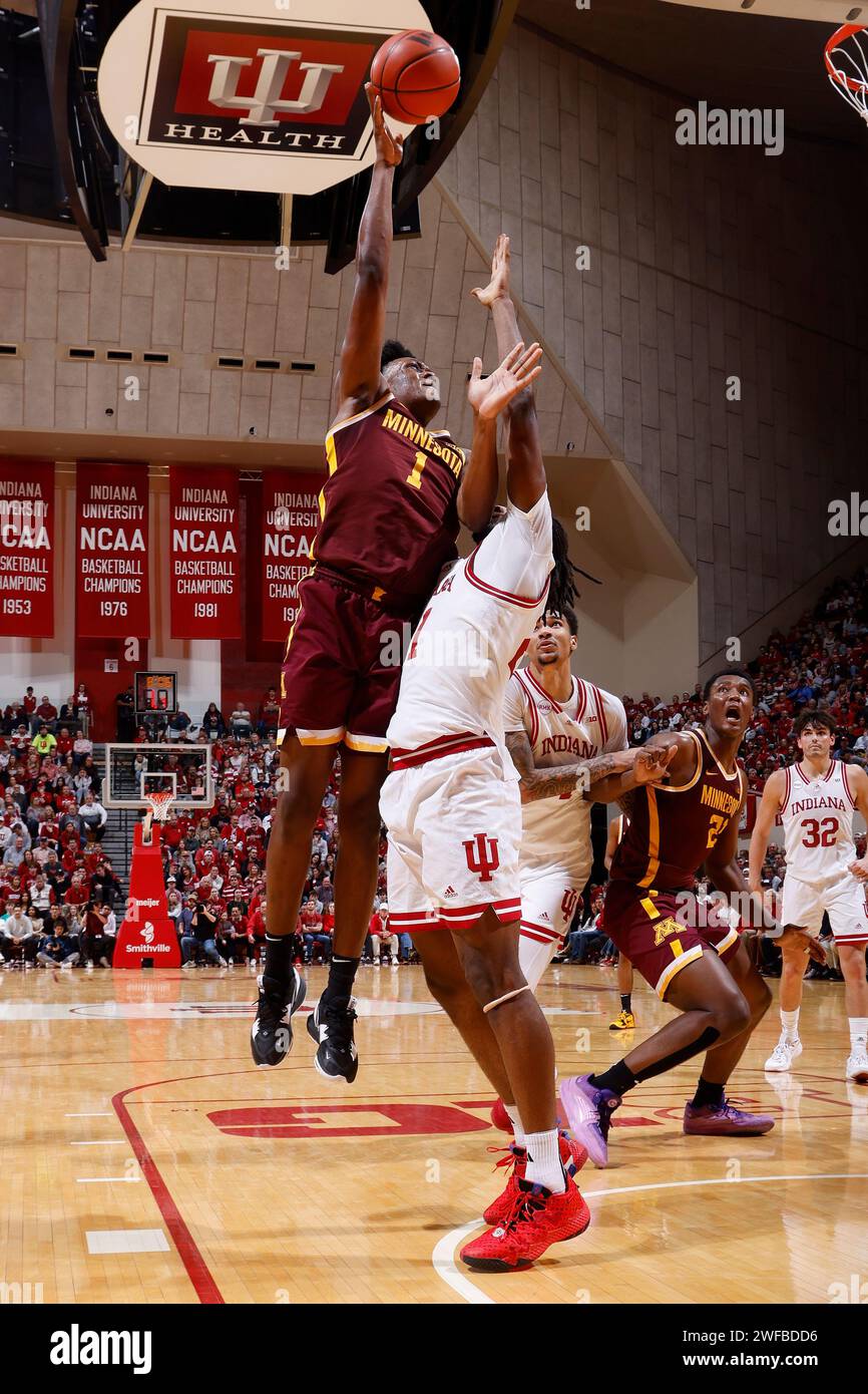 BLOOMINGTON, IN - JANUARY 12: Minnesota Golden Gophers forward Joshua ...