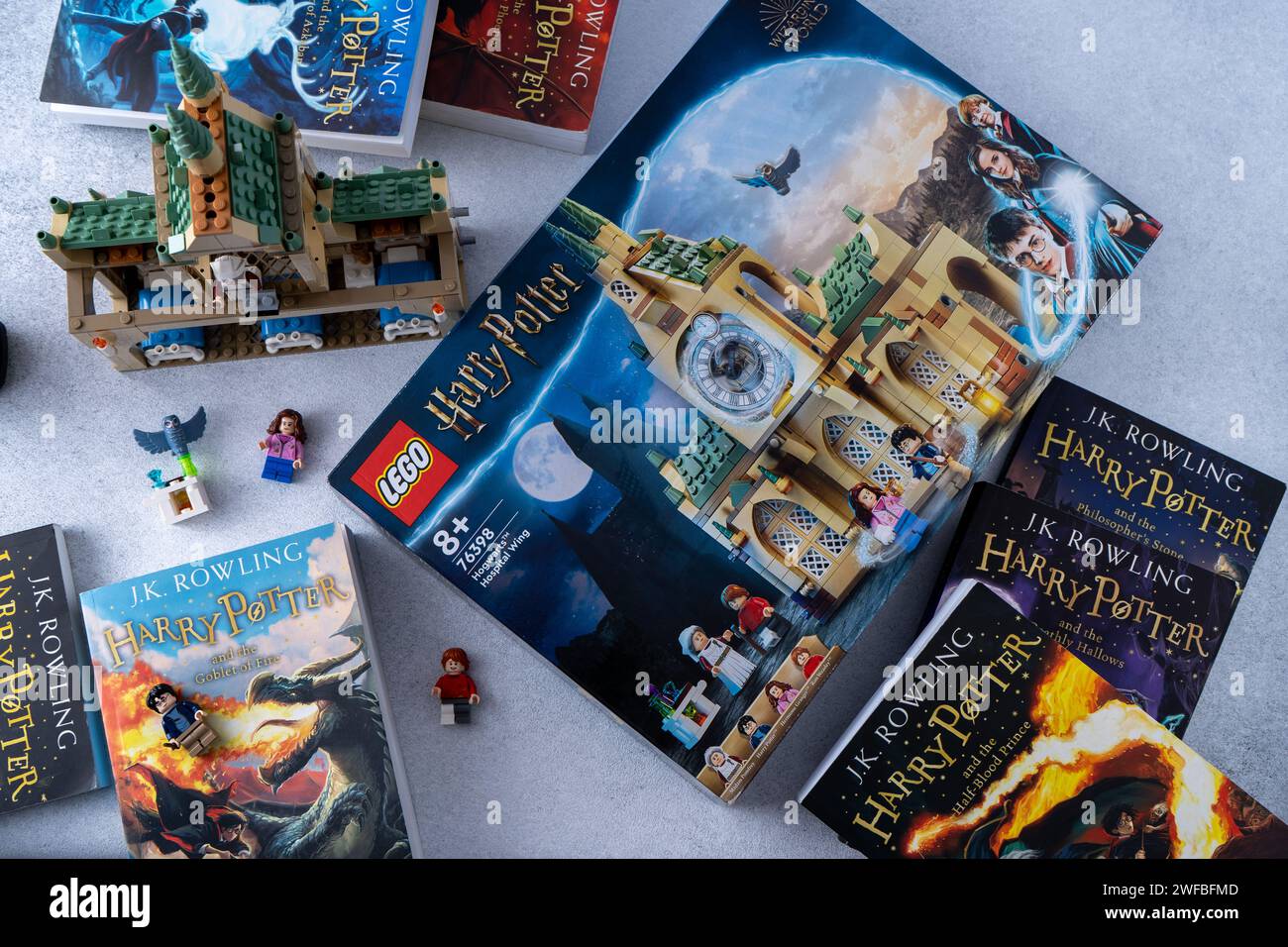 Lego castle set hi-res stock photography and images - Alamy