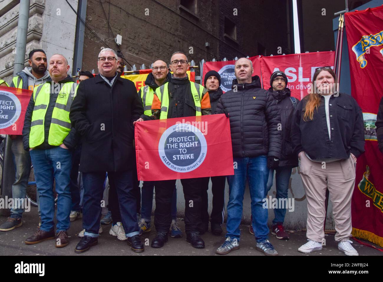 London, UK. 30th January 2024. Members of ASLEF train drivers’ union ...