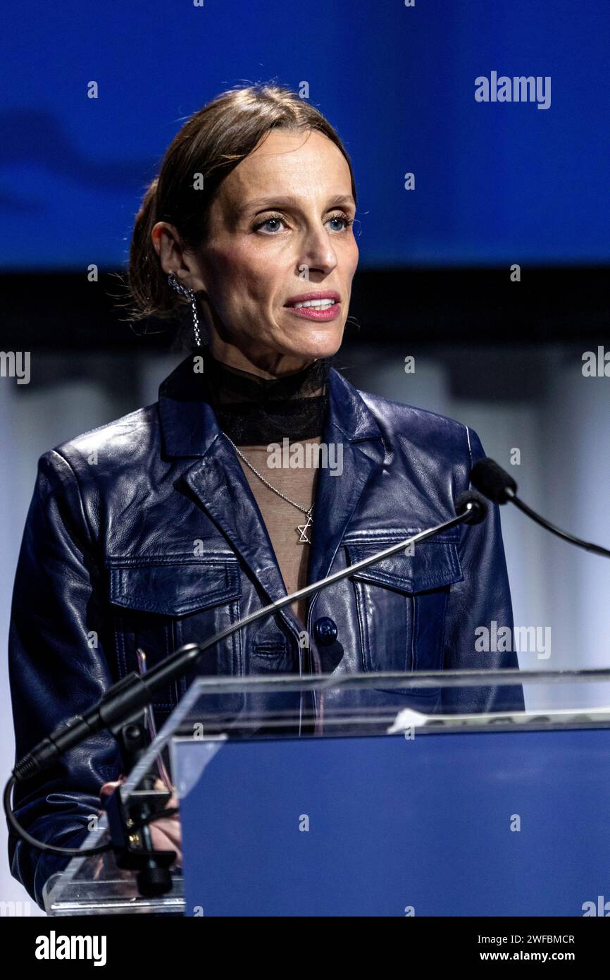 Lady anya gillinson hi-res stock photography and images - Alamy