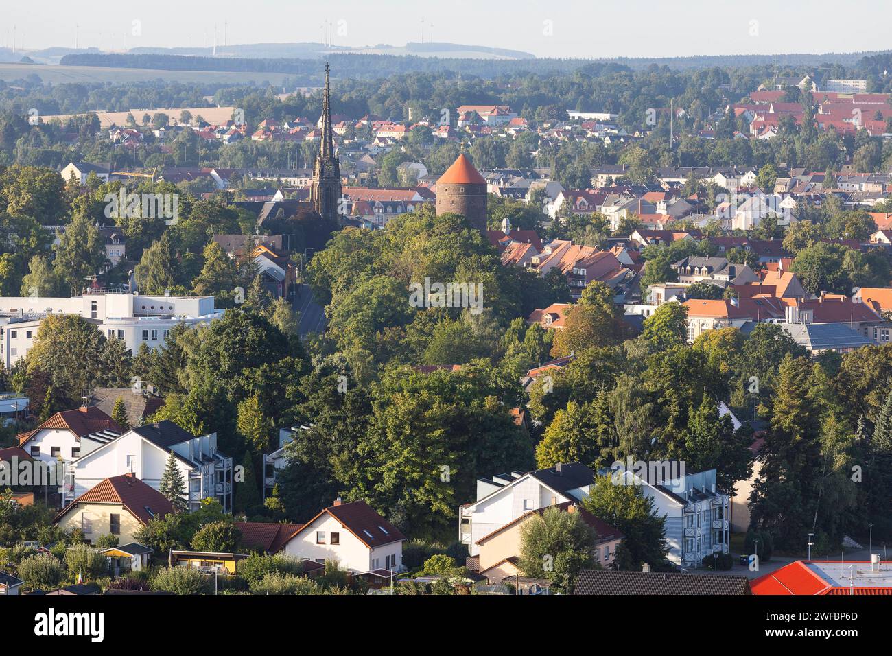 Stadtansicht von Nordosten mit Jakobikirche und Donatsturm, Freiberg ...