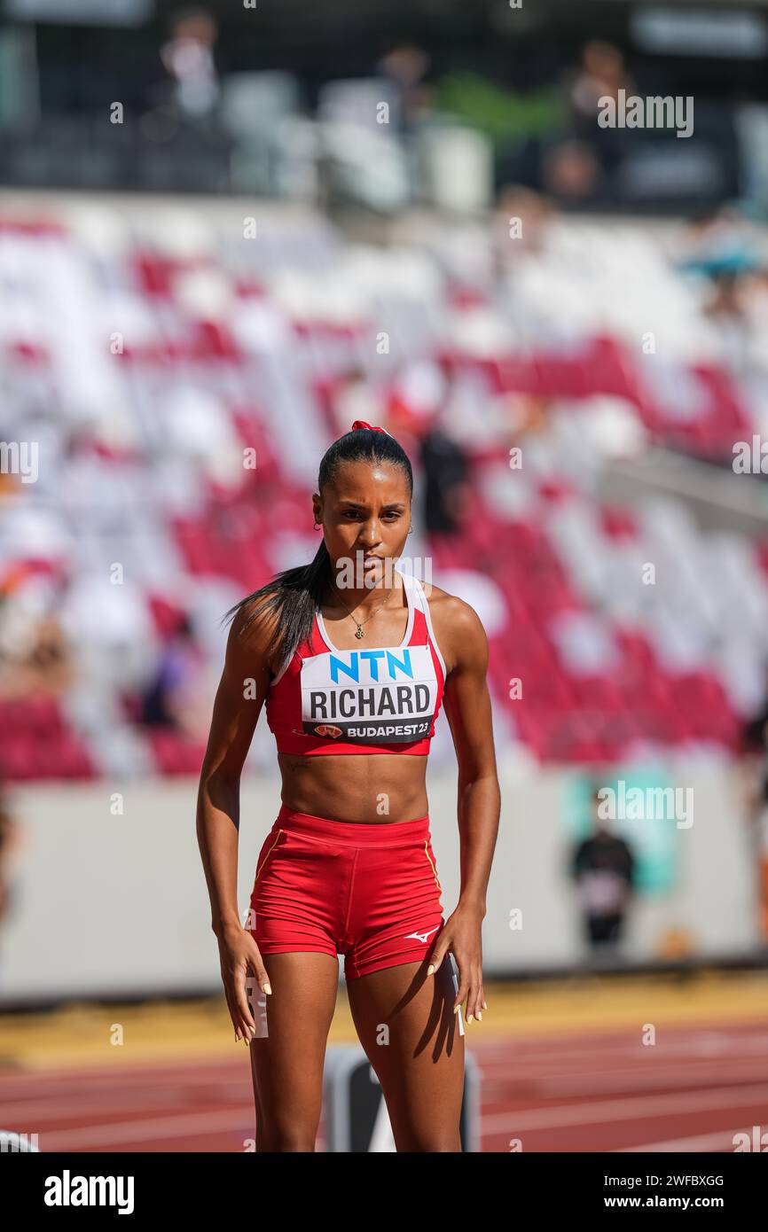 Janet RICHARD participating in the 400 meters at the World Athletics ...