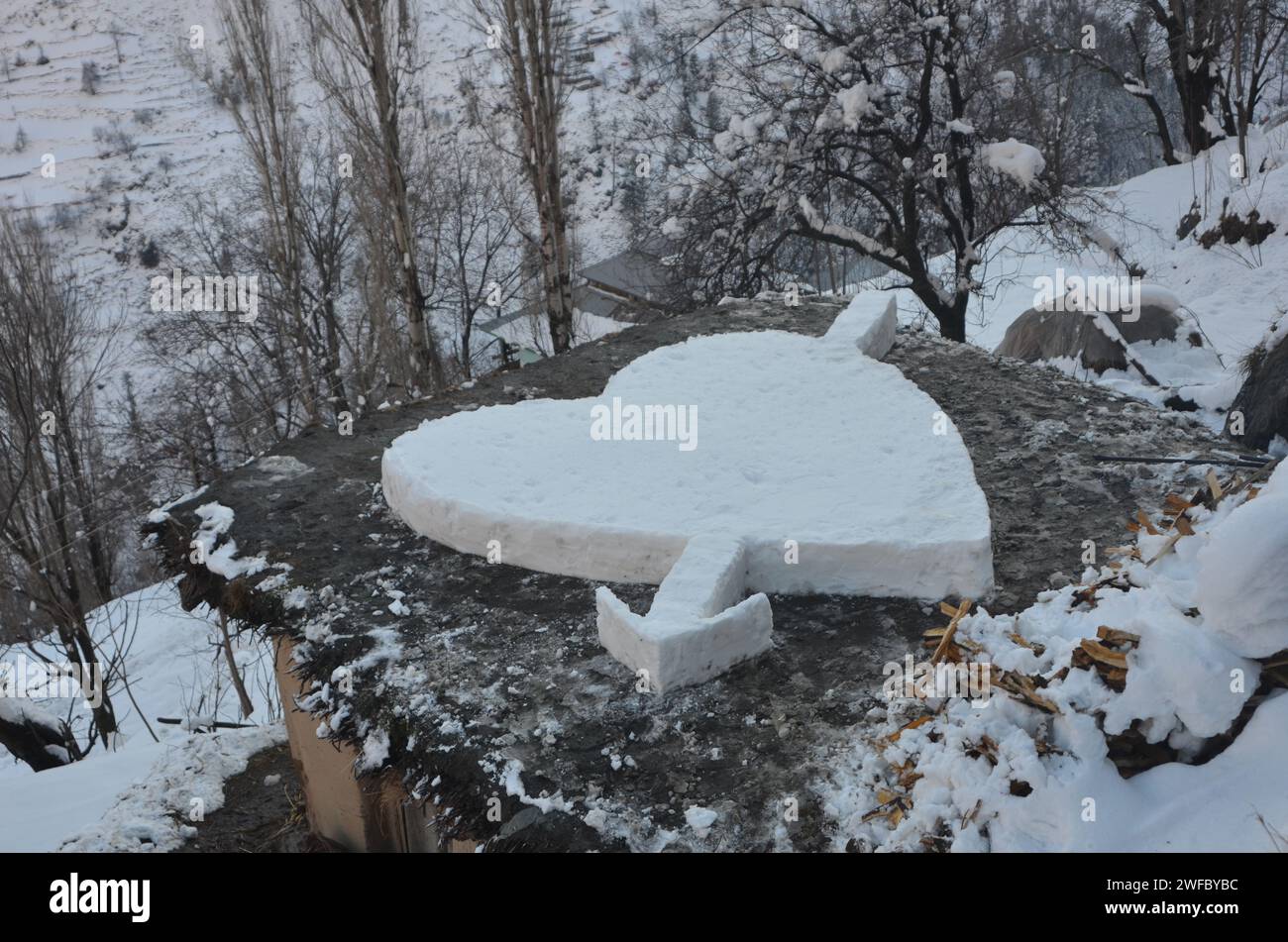 Kids playing cartoon hi-res stock photography and images - Alamy