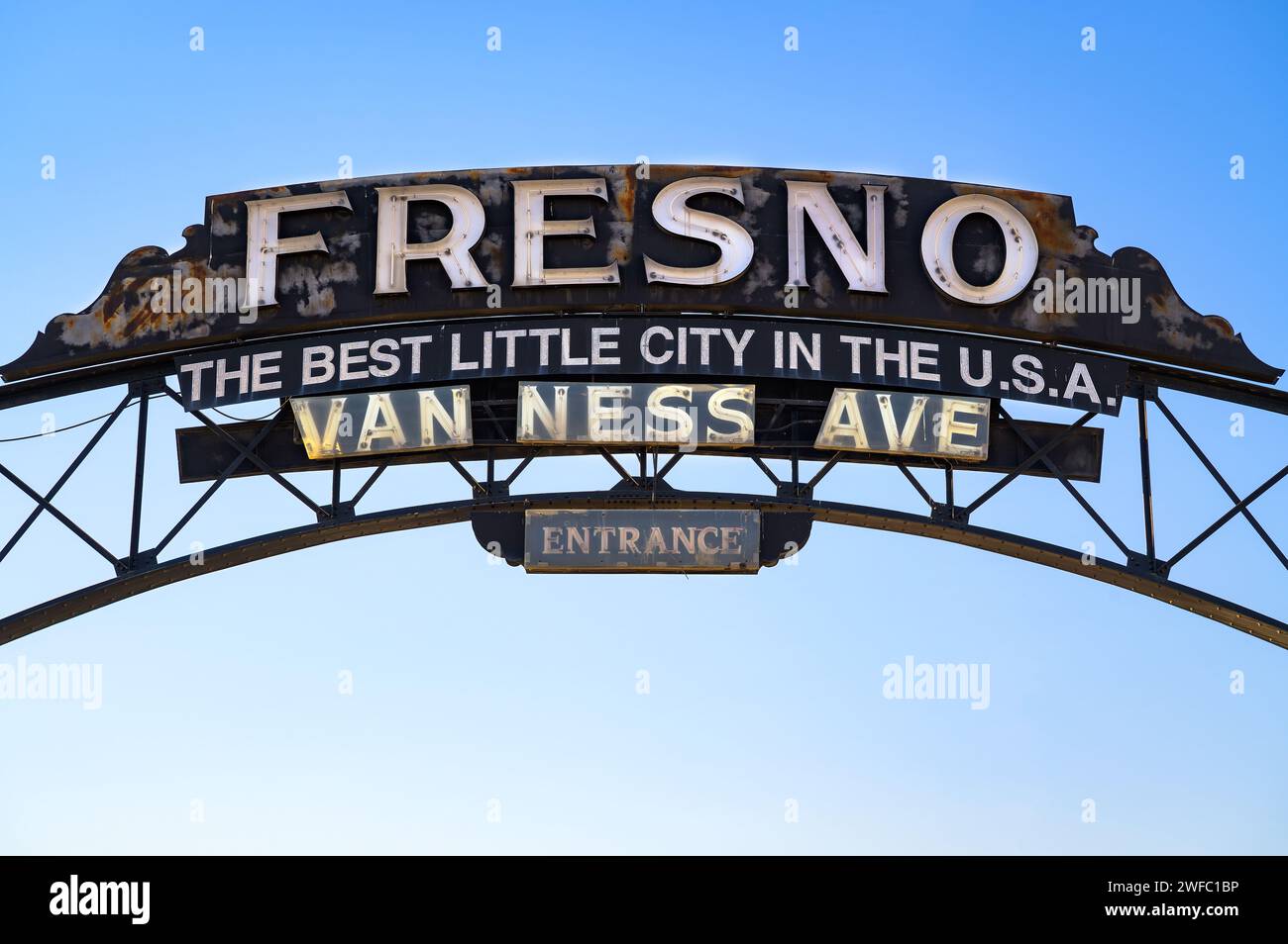Fresno welcome sign over Van Ness Avenue in Fresno, California Stock ...