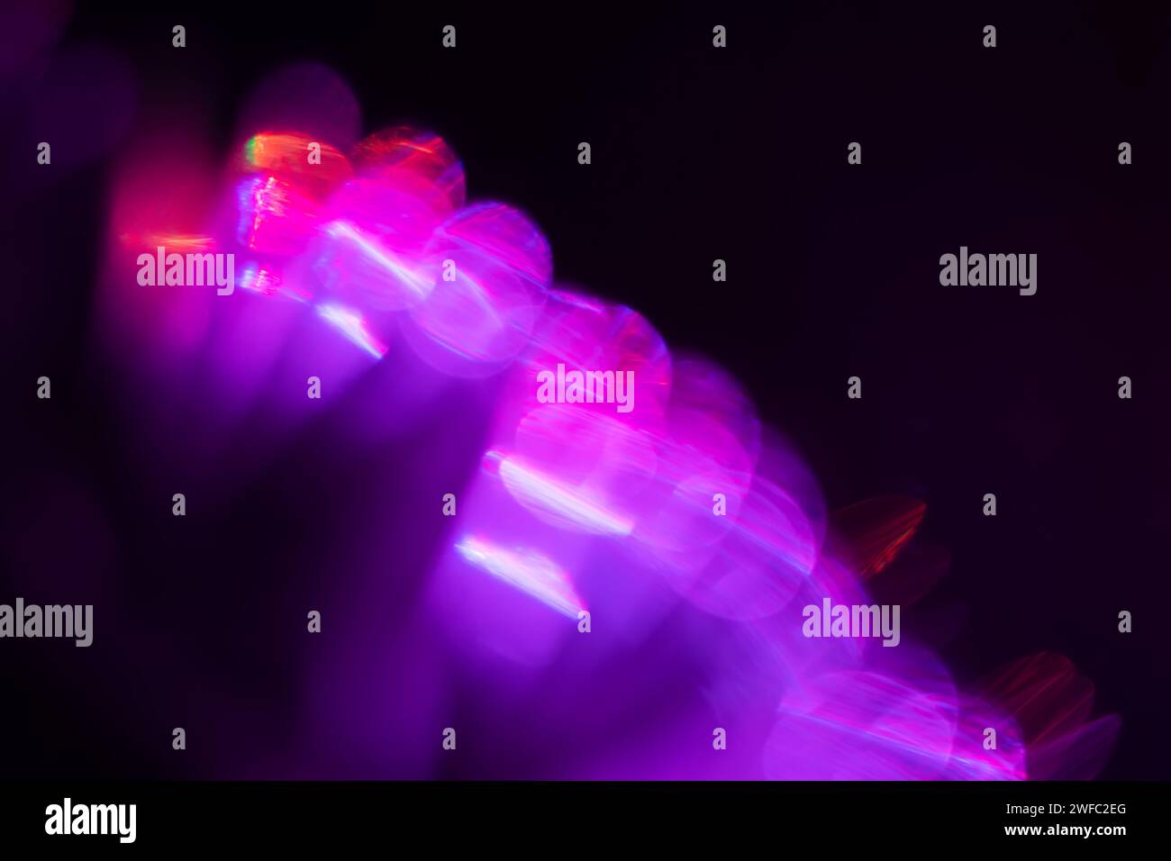 Blur neon light. Lens flare overlay. Bokeh fluorescent flash gleam ...