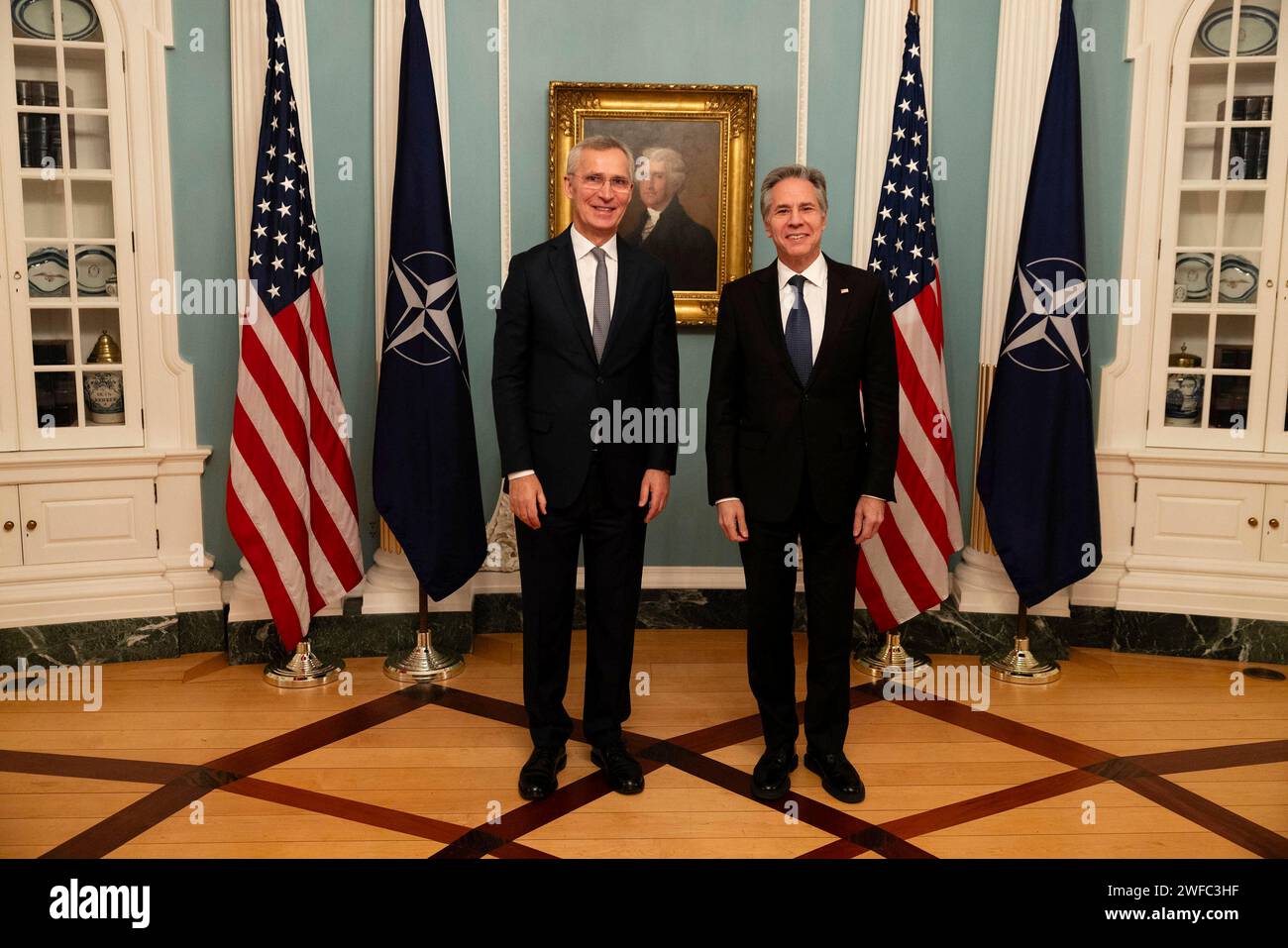 Blinken and stoltenberg hi-res stock photography and images - Alamy