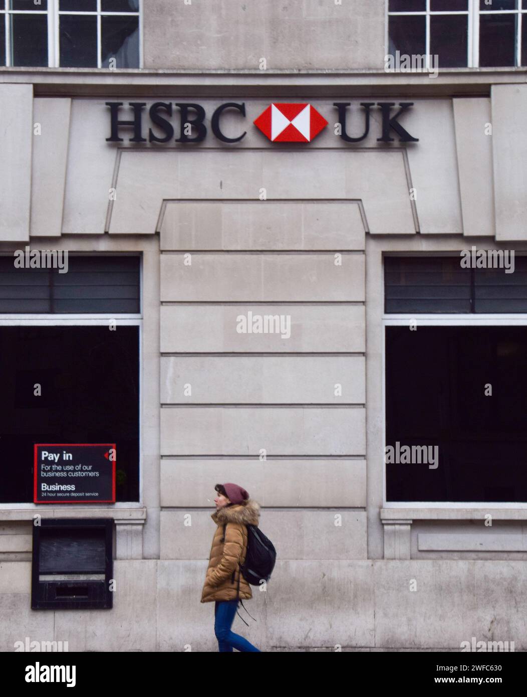 London, England, UK. 30th Jan, 2024. A person walks past HSBC Holborn ...