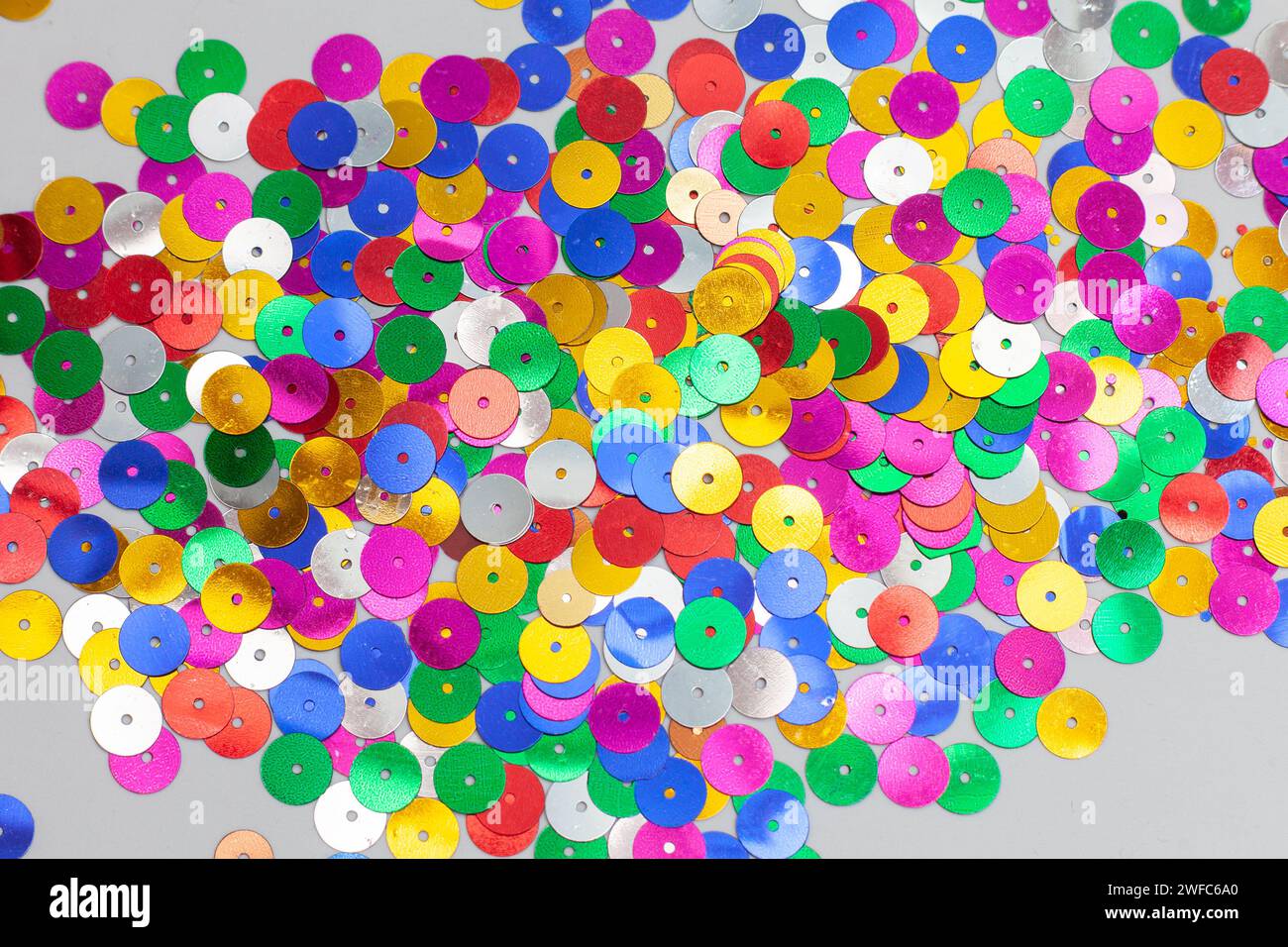 Round confetti hi-res stock photography and images - Alamy