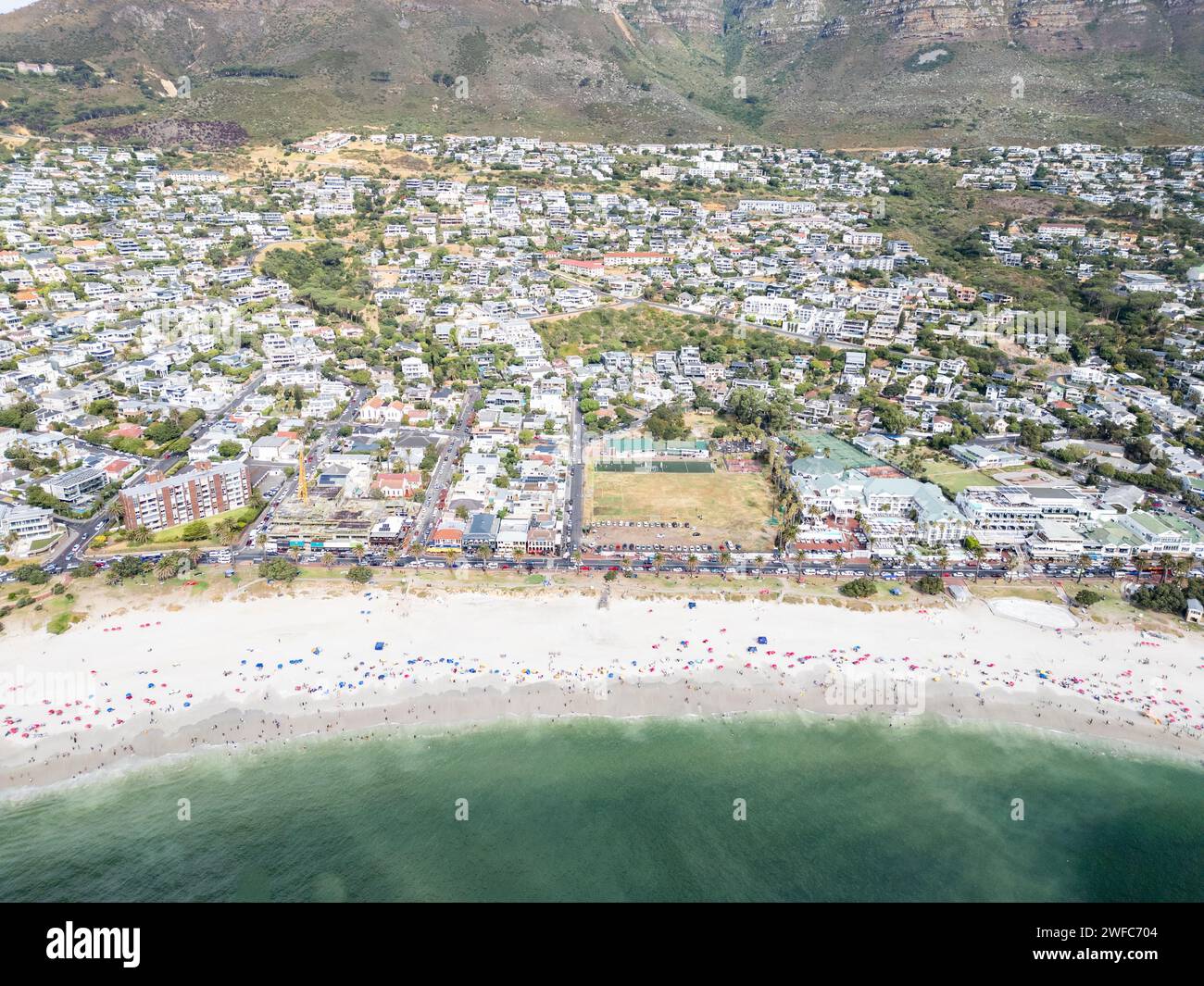 Camps Bay Beach, Camps Bay, Cape Town, South Africa Stock Photo - Alamy